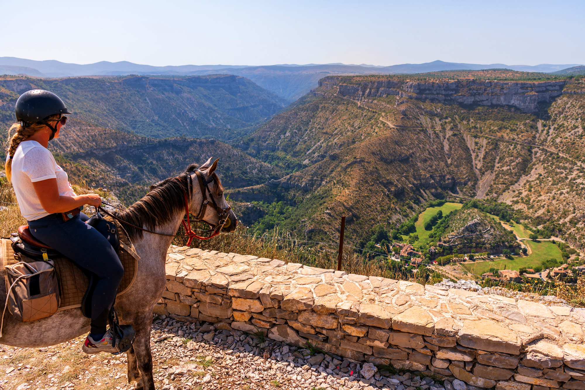 A cheval en Cévennes dans le Gard